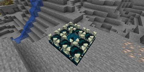 How To Make A Sculk Sensor Trap In Minecraft How To Make A Sculk Sensor Trap In Minecraft