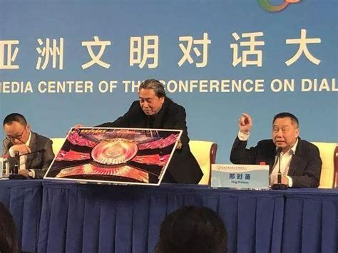 昨晚震撼人心的嘉年华，背后有一项吉尼斯世界纪录