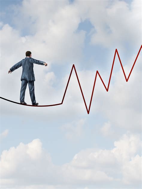 the art of balancing cost and efficiency in warehouse operations