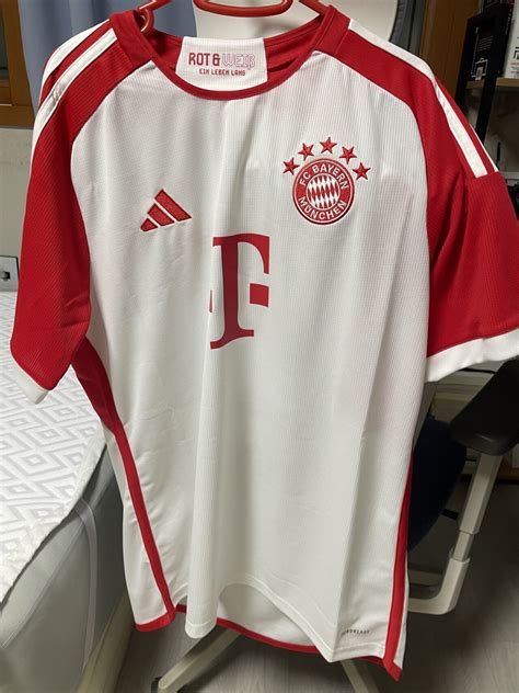 친구가 생일선물로 사준 유니폼 해외축구 에펨코리아