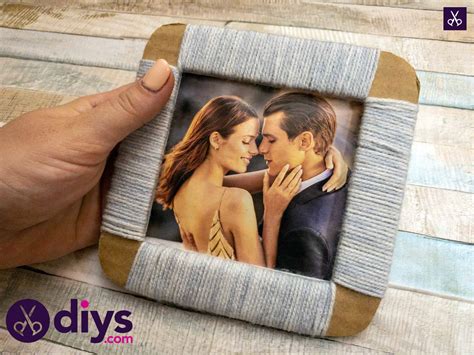 How To Make A Cardboard Photo Frame