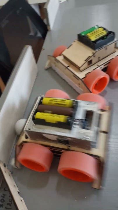 Robot Futbol Arduinorobot Youtube