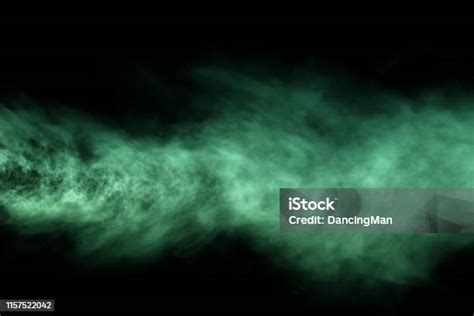 검은 배경에 고립 된 연기의 신비한 어두운 선의 아름다운 3d 그림 3차원 형태에 대한 스톡 사진 및 기타 이미지 3차원 형태 개념 꺼져 가는 불 Istock