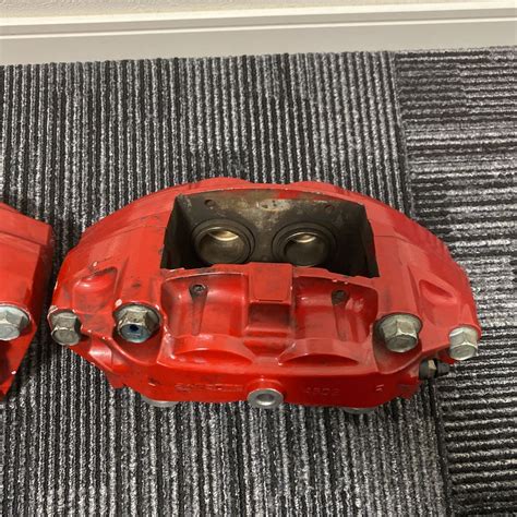 日産 Z34 フェアレディz 純正 アケボノ フロント キャリパー 4pot 左右セット 赤 レッド ビックキャリパー スカイライン フーガ