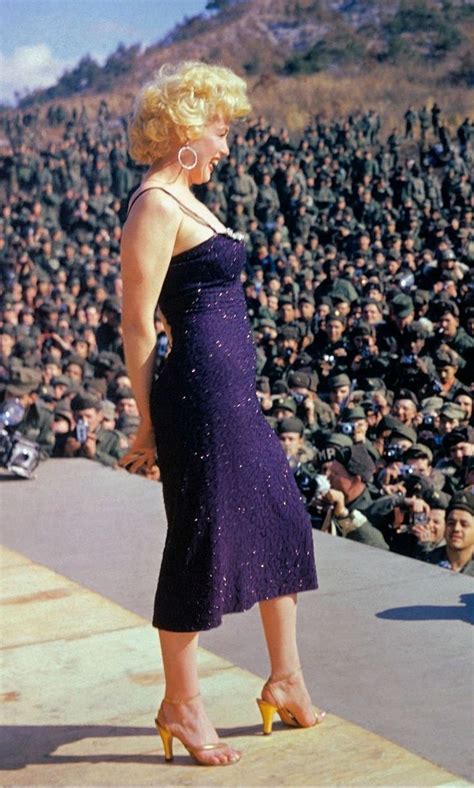 Pin By Day Evans On Recreations Marilyn Monroe Fashion Marilyn
