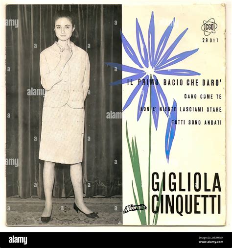 Il Primo Bacio Hi Res Stock Photography And Images Alamy