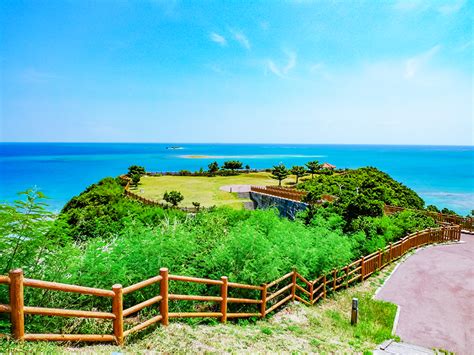 沖縄南部をドライブするなら穴場絶景スポット知念岬公園へ 沖縄リピート