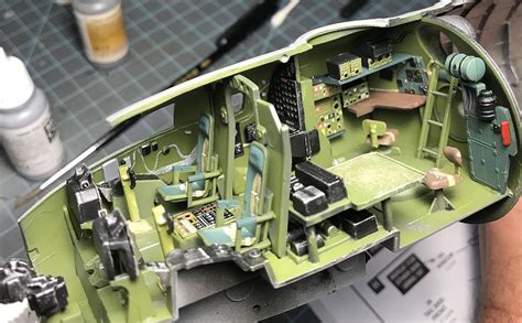 B 29 Superfortress Plastic Model Airplane Kit 1 48 Scale