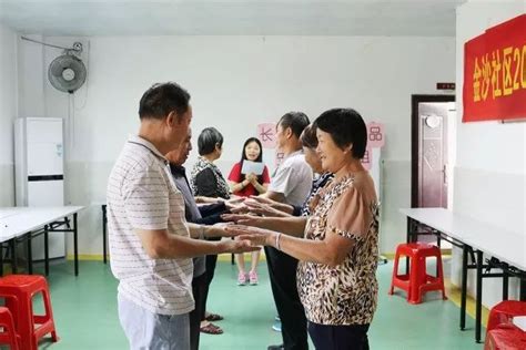 金沙 关爱健康·安全用药—慢性病药品知识小组开始啦 金沙 关爱健康·安全用药—慢性病药品知识小组开始啦