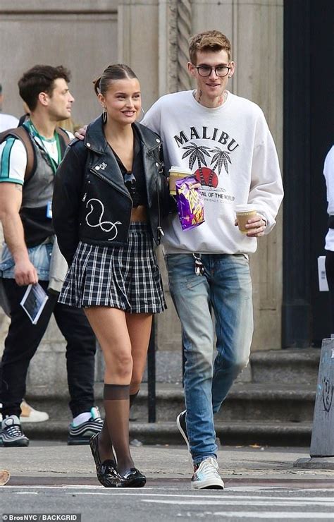 Cindy Crawfords Son Presley Gerber Kisses His New Girlfriend In Nyc