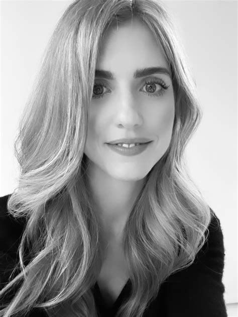 Laura Ingle Young Adults Facing Breast Cancer Together Young