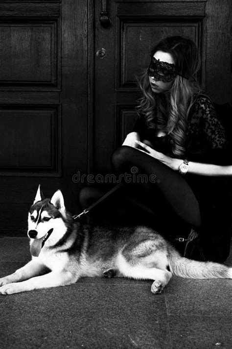The Girl With The Siberian Husky Delightful Girl Plays With A Siberian