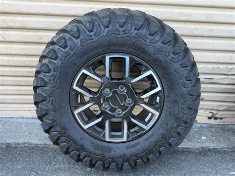 Polaris Ranger Xd 1500 Front Wheel Tire Kenda Cross Trail 30x10x15 2024