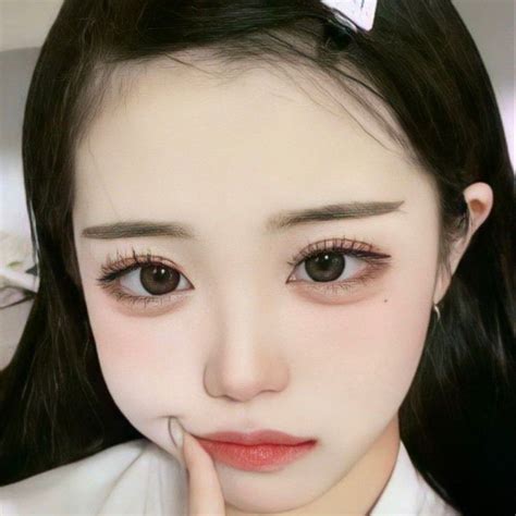 Pin By 박유빈 On ᐟ Doll Eye Makeup Asian Eye Makeup Asian Makeup