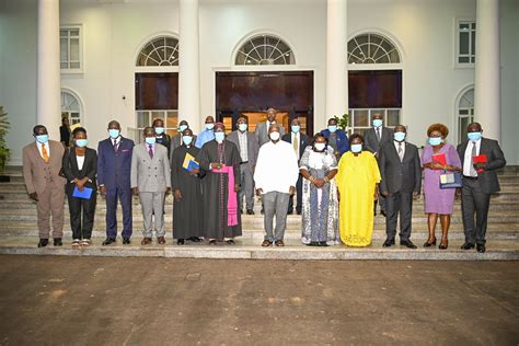President Museveni Contributes Shs1 3 Billion To Nebbi Catholic Diocese