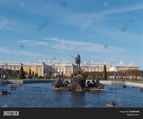 Petergof Peterhof, Image & Photo (Free Trial) | Bigstock