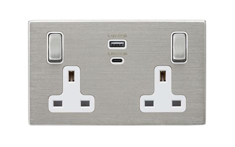 UK Gang Switched With USB A C Power Delivery Combination Power Charging Neo C