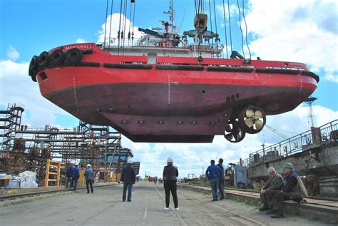 Буксир Marshall на воді - МИКОЛАЇВ - МІСТО КОРАБЕЛІВ