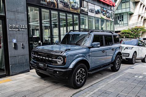 박경호 보센코리아 포드 브롱코 보센코리아 에서 직접 진행하고 있는 포드브롱코 신차출고패키지 10호 차량 입니다 동일한 세팅이지만 각각 다른 휠 디자인 및 휠 컬러
