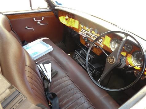 DAIMLER DS JCW JUST CARS