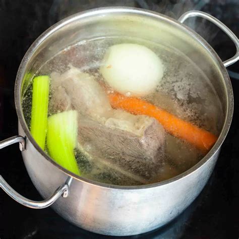 What Exactly Is Simmering Sizzle And Sear