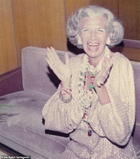 Young Iris Apfel Throwback Photos Show Fashion Icons Incredible