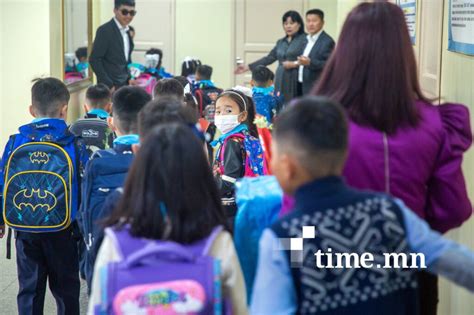 Баянхонгорын цэцэрлэгийн 1 багшид 26 хүүхэд оногдож байна