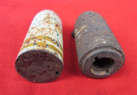 旧日本陸軍 海軍 大砲の弾頭2個 日露戦争の戦利品 合法品 日本軍艦上陸戦艦陸戦隊鎮守府大礼服サーベル指揮刀長剣明治帝政ロシア ミリタリー