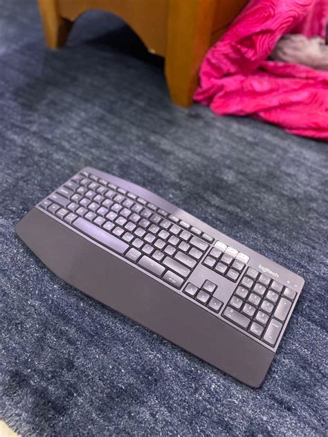 Logitech K850 Wireless Keyboard Computers And Tech Parts And Accessories