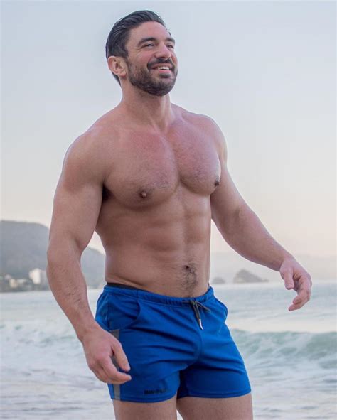 Steve Grand R Shirtlesscelebmen
