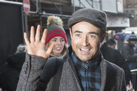 Strictlys Joe Mcfadden Announces Holby City Departure Irish Independent