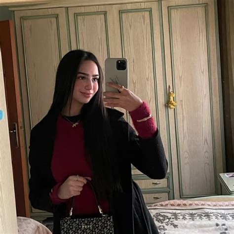 S S Luna Threads Say More