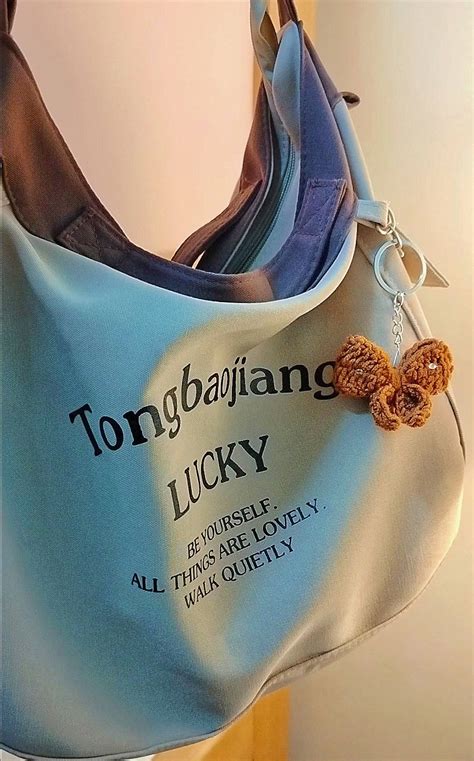 تسويق إلكتروني ميداليات كروشيه كيوت وناعمة🥹🥹🤍 شو رأيكم