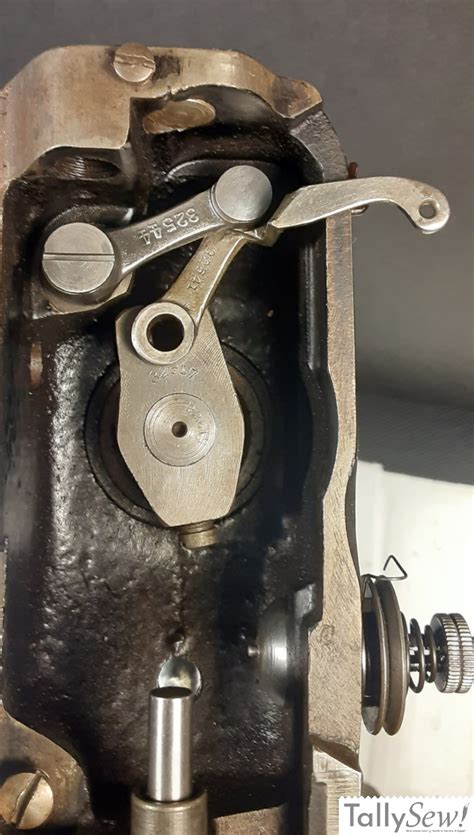 Singer Model 66 Needle And Presser Bar Area Sewing Machine Repair