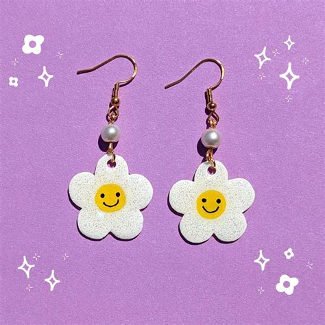 Daisy Smiley Face Earrings Rearrings