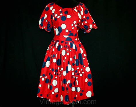 The Model Vixen Bubbles