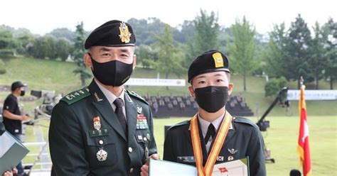 육군 특전부사관 1등은 체력 측정 특급 찍은 이 여군이었다