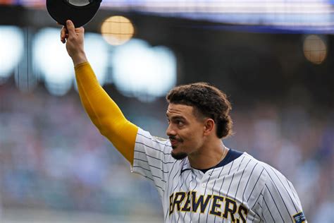 Willy Adames Is Mlbs Top Free Agent Shortstop Could He Land A 200