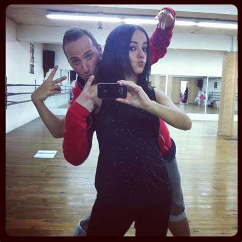 Chicas En Bikinis Alizée Imagenes De Instagram