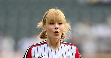 비비 ‘숨 크게 쉬고 [포토]