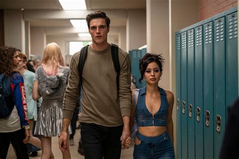 Jacob Elordi Biography Movies Tv Shows Saltburn Euphoria And Facts