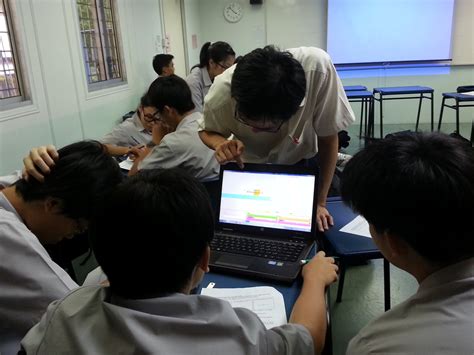 Open Source Physics Singapore Collision Carts Features By Ajc Teachers