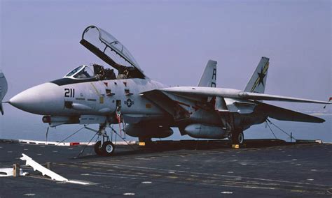 Grumman F 14 Tomcat 1972 Fly A Jet Fighter