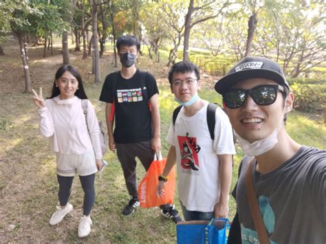 A Self Rotating Single Actuated Uav With Extended Sensor Field Of View For Autonomous