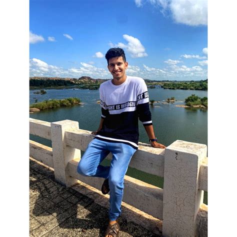 Rohan Cariappa Wiki Age Girlfriends Net Worth And More