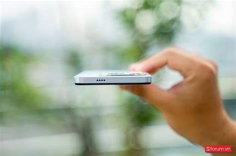 Trên tay Tecno Spark 20 Thiết kế 3 mắt quen quen cũng Dynamic Island Type C như ai kia giá