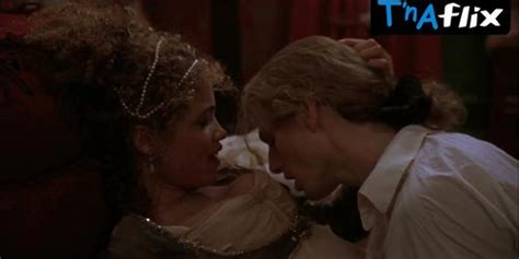 Indra Ove Sexy Scene In Interview With The Vampire