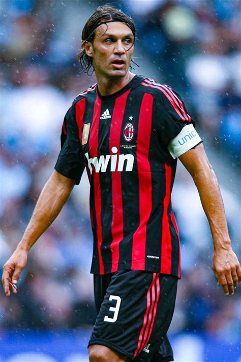 Paolo Maldini Ac Milan Kaptan Futbolcular Spor