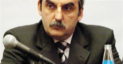 Cruce Entre La Casa Rosada Y Shell Por La Baja De Precios Infobae