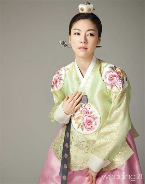 한복화보 진주상단 은은하게 물든 고운 색감의 한복 컬렉션 Artofit